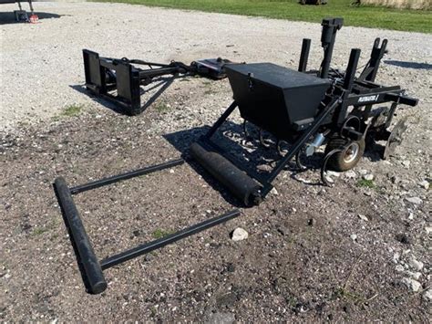 Plotmaster Hunter 400 Food Plot Planter | Agriculture | BigIron