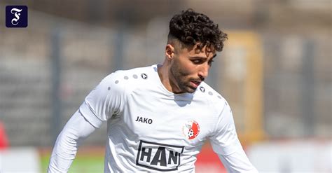 Fußball Influencer Nader El Jindaoui Sorgt Für Hertha Show