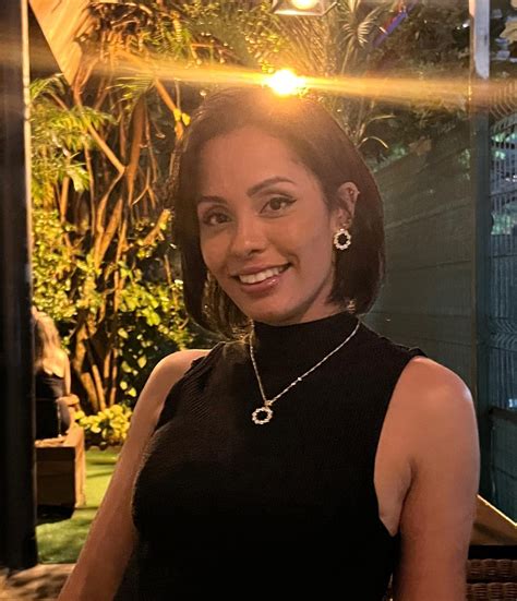 Danielle Do Carmo Santos Social Foody