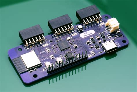risc v based ice v wireless board includes a lattice ice40 ultraplus fpga