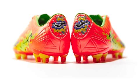 Joma lance sa gamme "Propulsion" pour la Coupe du Monde