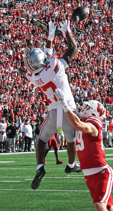 Buckeye Leaves Arvell Reese Julian Sayin Carnell Tate Earn Buckeye