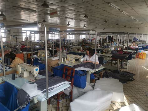 西安服装厂西服定制工作服定制定做多邦制衣