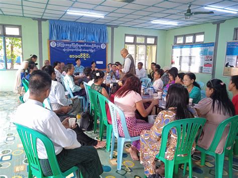 စမ်းချောင်းမြို့နယ် လူထုအခြေပြုဗဟိုဌာန၌ စာပေချစ်မြတ်နိုးသူများ Book