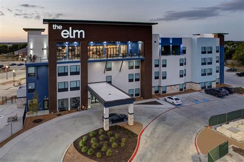 The Elm A Ramada By Wyndham Little Elm Tx Hotels