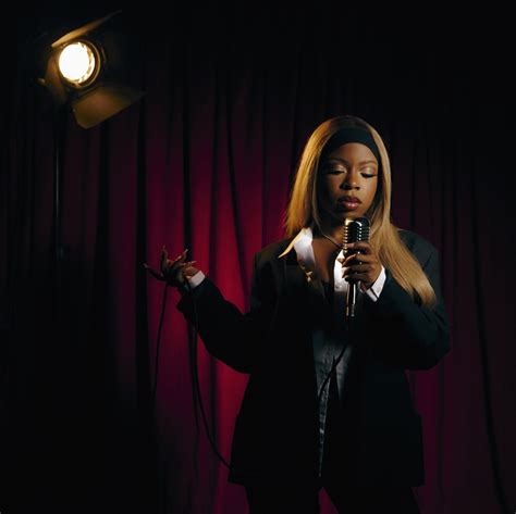 Essosa Muse Single Reviews Album Of The Year