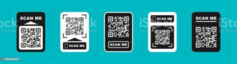 스마트 폰에 대한 Qr 코드 스캔 Qr 코드 프레임 벡터 집합입니다 템플릿은 스마트 폰에 대한 나에게 Qr 코드를 스캔합니다 모바일 앱 결제 및 전화에 대한 Qr 코드