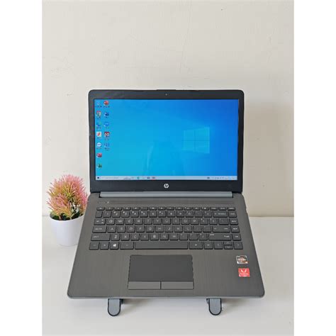Jual Laptop HP AMD Ryzen U With Radeon Vega Mobile Gfx RAM GB SSD GB