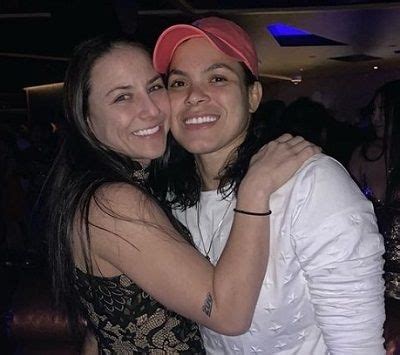 Amanda Nunes Spouse Who Is Amanda Nunes Fiancee Nina Ansaroff And