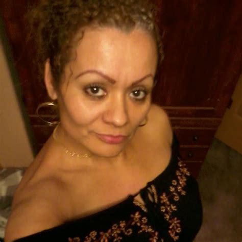 Minnie Morales Youtube