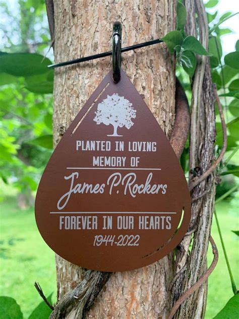 Memorial Tree Dedication Plaque 3 Inch Personalized Tree Marker Sign