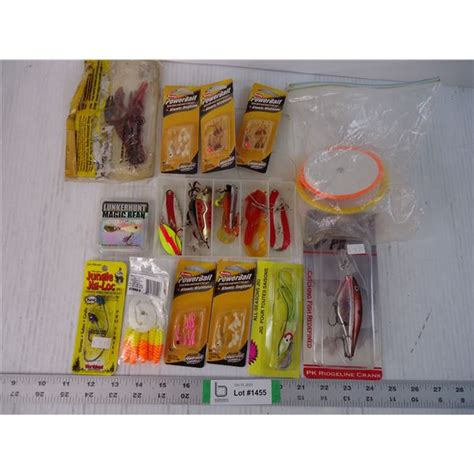 Large Lot Of Assorted Fish Hooks Bodnarus Auctioneering