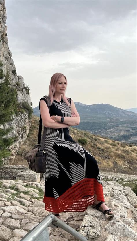 Dr Alice Roberts Bbc Presenters Avengers Women Classic Hollywood