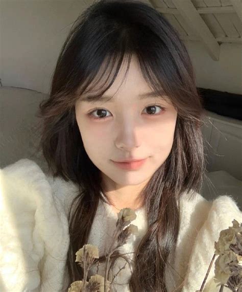 Uzzlang Girl Long Hair Styles Hair Inspiration Long Hair Inspiration