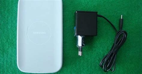 Samsung Qi Wireless Charger Stops At The FCC We Wonder Which Device Will Utilize It