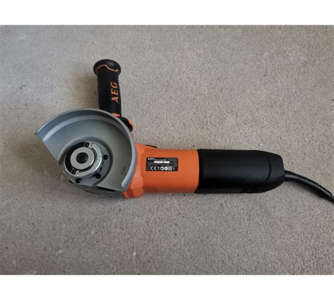 Угловая шлифмашина AEG WS13-125SXE 4935451309 - выгодная цена, отзывы ...