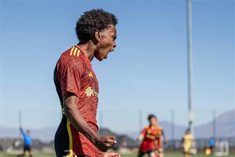 Omar Hassan Turns In Starring Performance For Us U15s