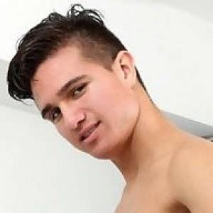 Josh Hunter Facts Bio Career Net Worth AidWiki