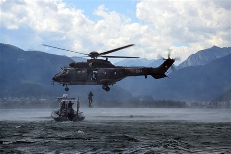 Aad 10 So Arbeitet Die Elite Einheit Der Schweizer Armee Swi Swissinfo Ch