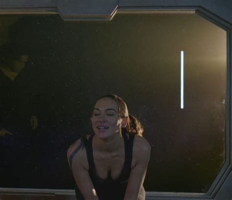 Tasya Teles Scrolller