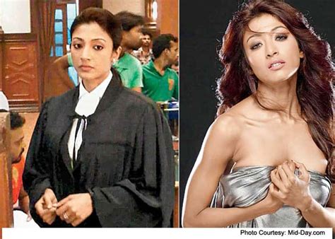 Sexy Paoli Dam Goes De Glam