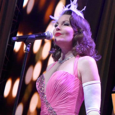 Book A Solo Female Vocalist Las Vegas Scarlett Entertainment