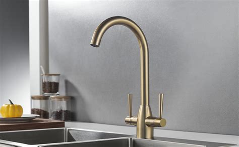 Elegant Gold Kitchen Sink And Tap For Timeless Luxury