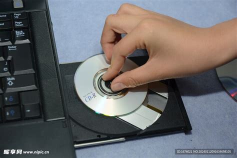 笔记本光驱摄影图 生活素材 生活百科 摄影图库 昵图网