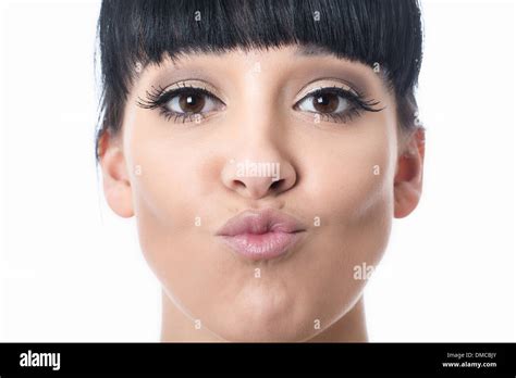 Pursed Lips In Pictures At Carol Leist Blog
