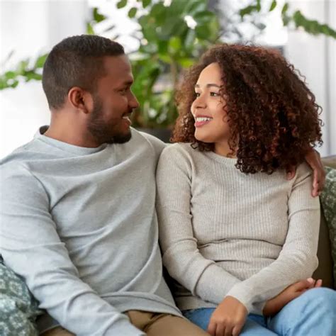 Effective Communication Techniques Enhance Understanding Marriage