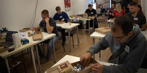 1 Stručna Edukacija Modul 1 Svjetlost U Robotici Muzza