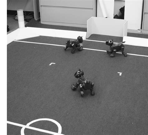 figure 1 from multi robot dynamic role assignment and coordination