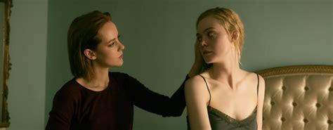 26 Sexiest Horror Movies Of All Time