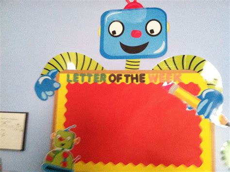 Pin By Julianne Bentley On Robot Classroom Robots Preschool Robot