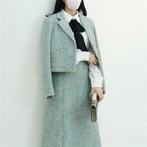 트위드 크롭 테일러드 자켓 세미 여성정장재킷 데이트룩 오피스 하객패션 스타일라떼