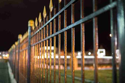 Fence Lighting Illuminating Your Outdoor Living Space