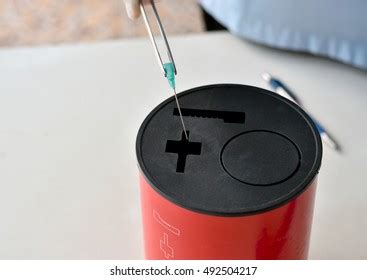 23 Thousand Sharps Container Royalty Free Images Stock Photos Pictures Shutterstock