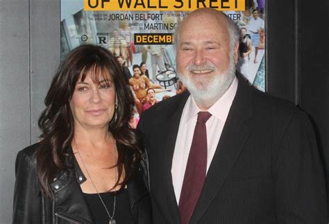 Obavljene Umrlice Roba I Mišel Rajner Koje Je Ubio Sin Mondo