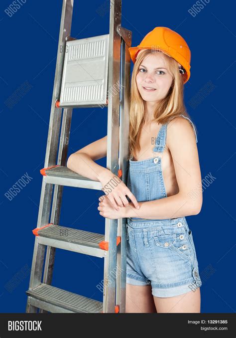Sexy Female Builder Image And Photo Free Trial Bigstock