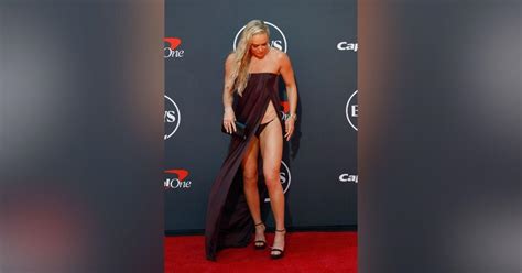 Celebrity Wardrobe Blunders That Made Headlines Photos