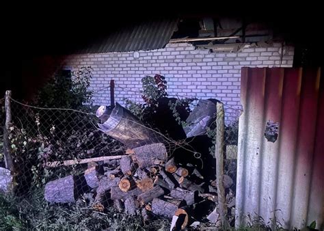 Ракетный удар по Краматорску повреждены дома и школа есть раненые