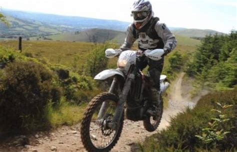 How to Get Into Dirt Biking - Quick Tips to Mastering At Dirt Biking