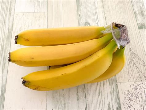 【バナナの保存】美味しく、長く保存させる方法！1ヶ月も長持ちする方法も紹介【室温・冷蔵・冷凍】 ぱるとよ 食材ブログ