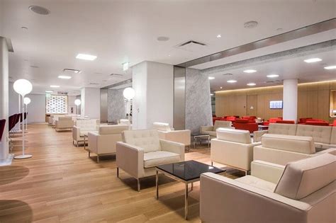 Lounge Review Qantas First Class Lounge Lax