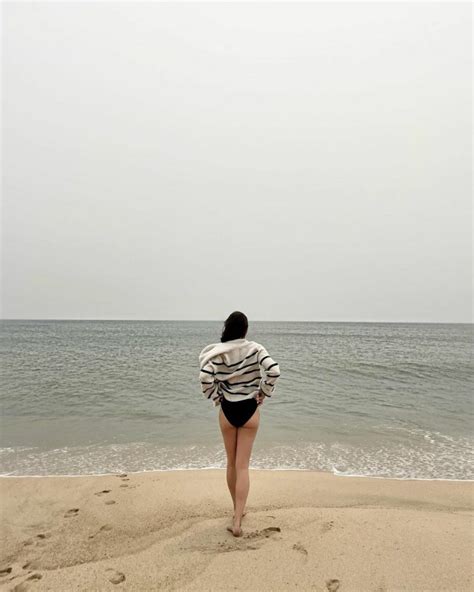 Lea Michele Bikini Tuck Of The Day