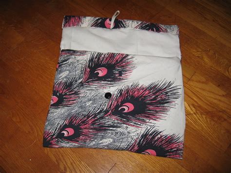 Diy Laptop Sleeve A Laptop Case Sewing On Cut Out Keep Creation By Katcar