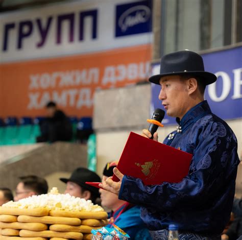 Чингэлтэй Чингэлтэй Хайрханы хишиг бөхийн барилдаан эхэллээ 🇲🇳Чингэлтэй дүүрэг Монгол