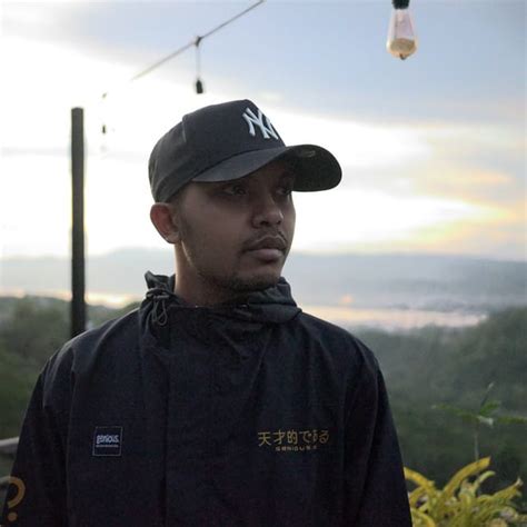 Lirik Lagu Ebeng Acom Berteduh Sementara Ft Junzdub Rap Lib