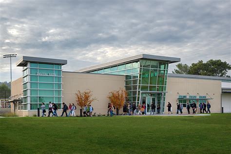 Woodside High School Qka Quattrocchi Kwok Architects