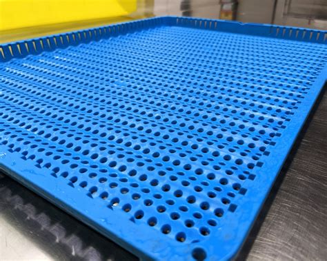 Used Metro Wavdri Dt 1826 P Vented Stackable Drying Trays — Endose Molds